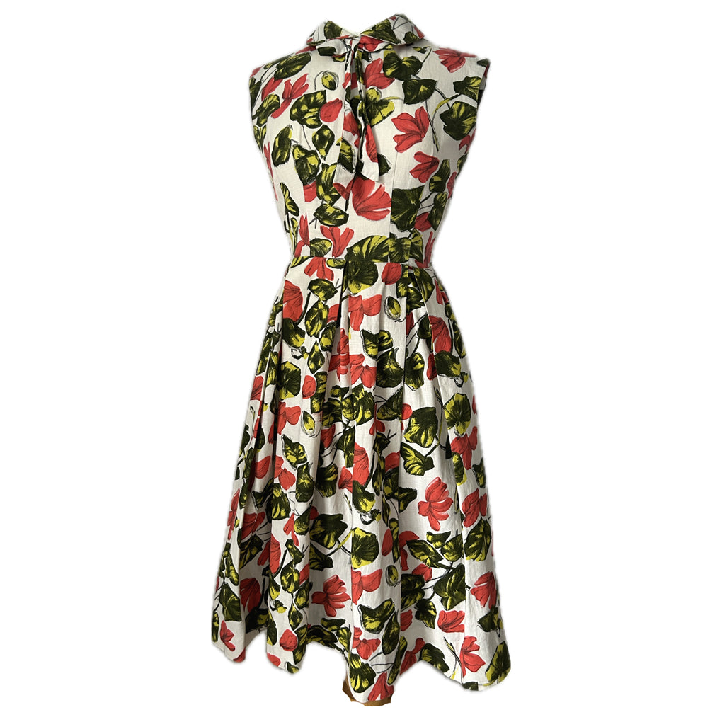 Vermilion red, green and white floral vintage 1950s cotton day dress ...