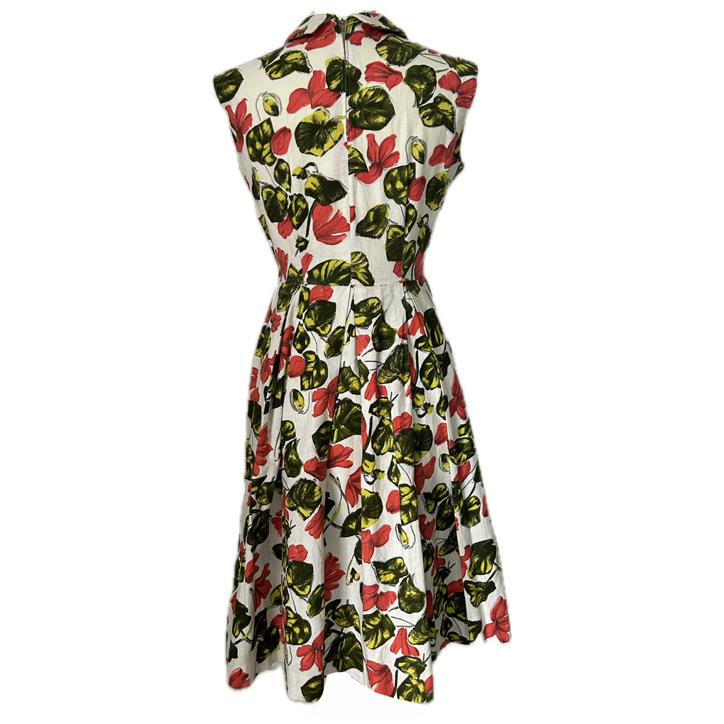 Vermilion red, green and white floral vintage 1950s cotton day dress ...