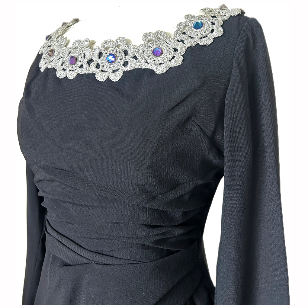 Susan Small vintage 1960s little black dress with silver crochet daisy ...